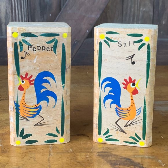 Dining | Vintage Wooden Rooster Chicken Salt Pepper Shakers Rectangle ...